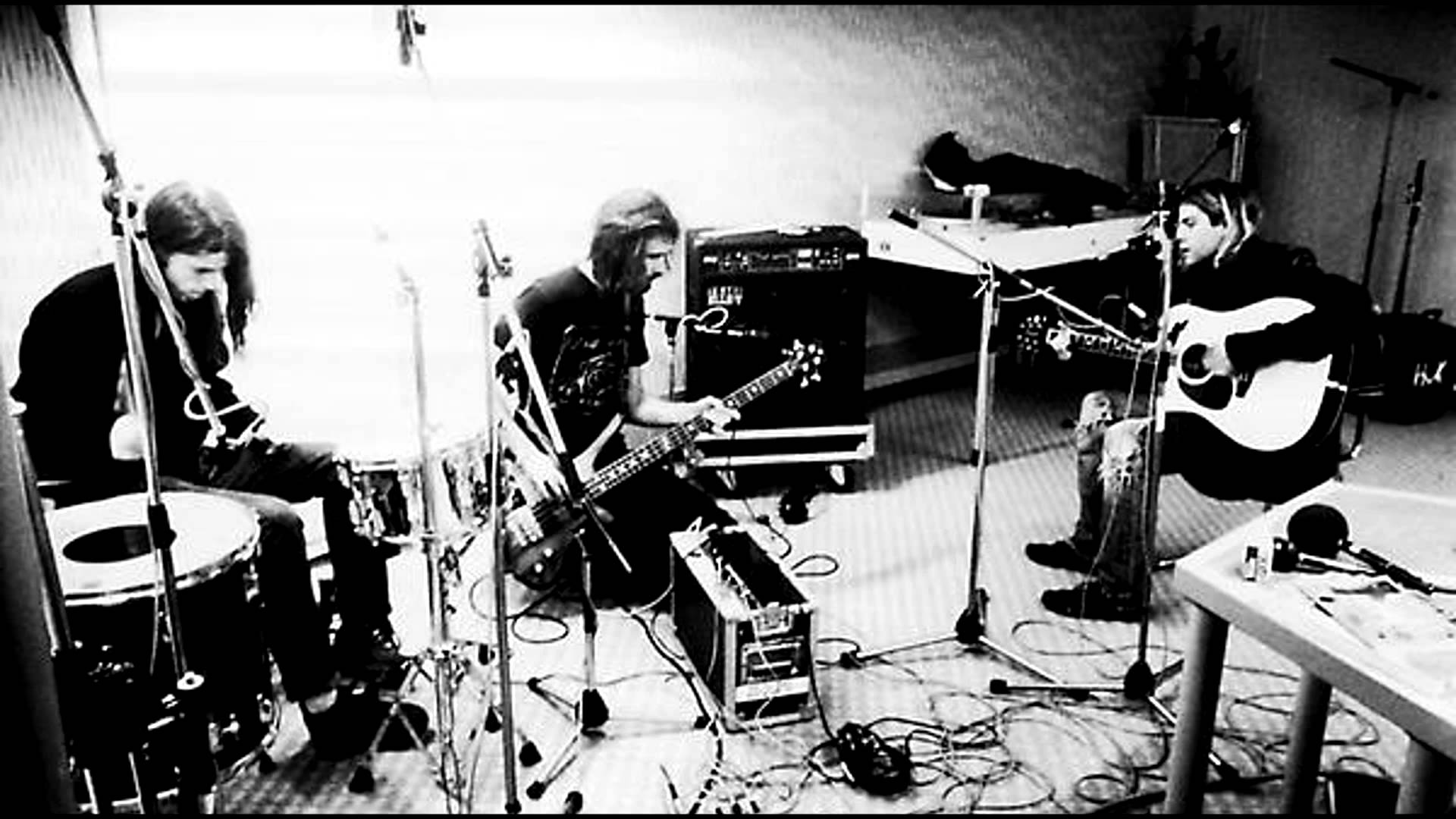 El 90% del sonido logrado en NEVERMIND fue por David Grohl